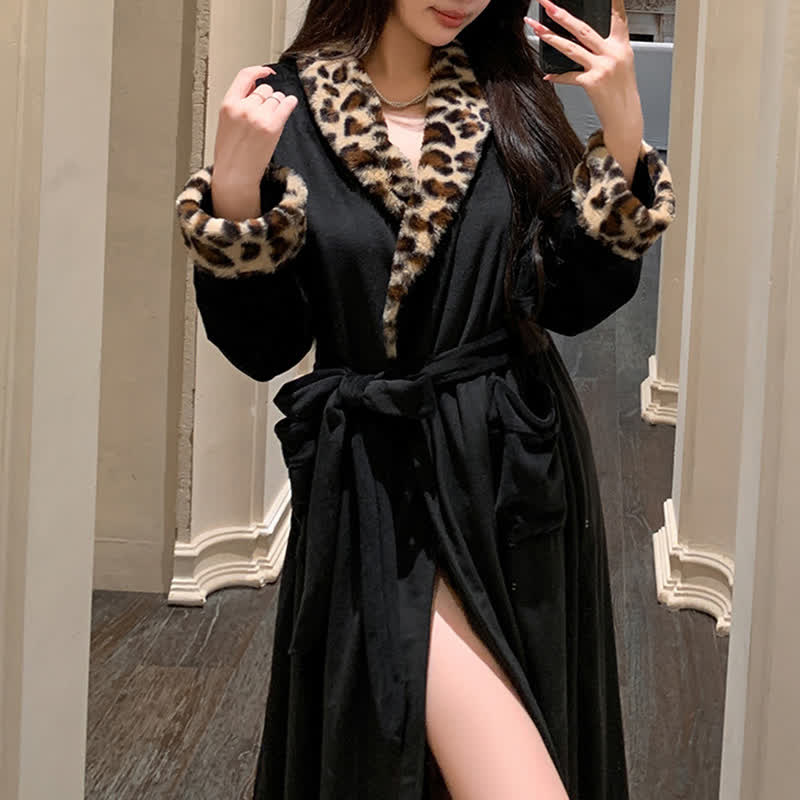 Ownkoti Light Luxury Leopard Collar Plush Robe – ownkoti